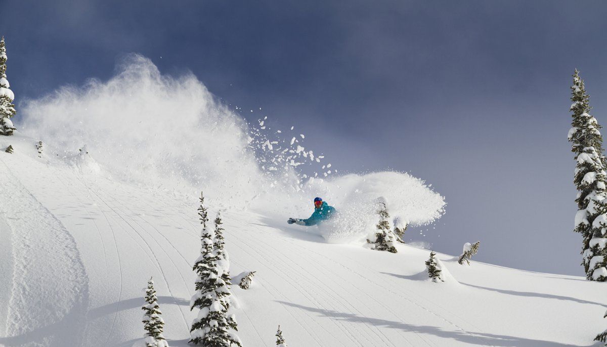 Revelstoke Mountain Resort Skiing and Snowboarding Trips