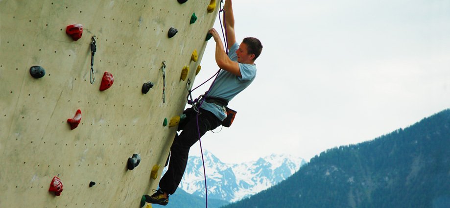 About Ian Dunn - Coaching Climbing