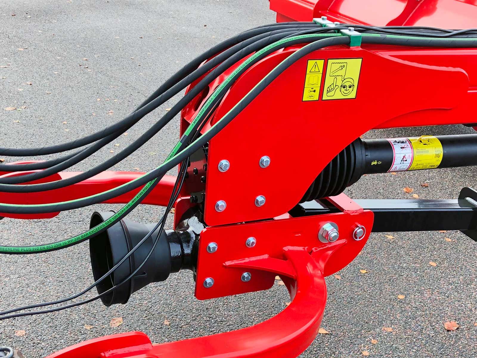 SV-8300 Swath Wilter