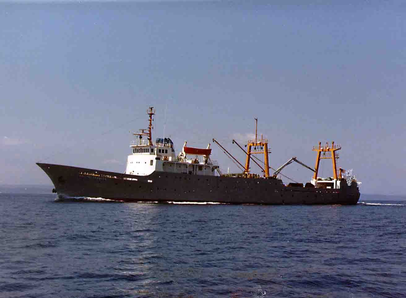 Harvesting Photo Gallery | Alaska Fishermens Museum