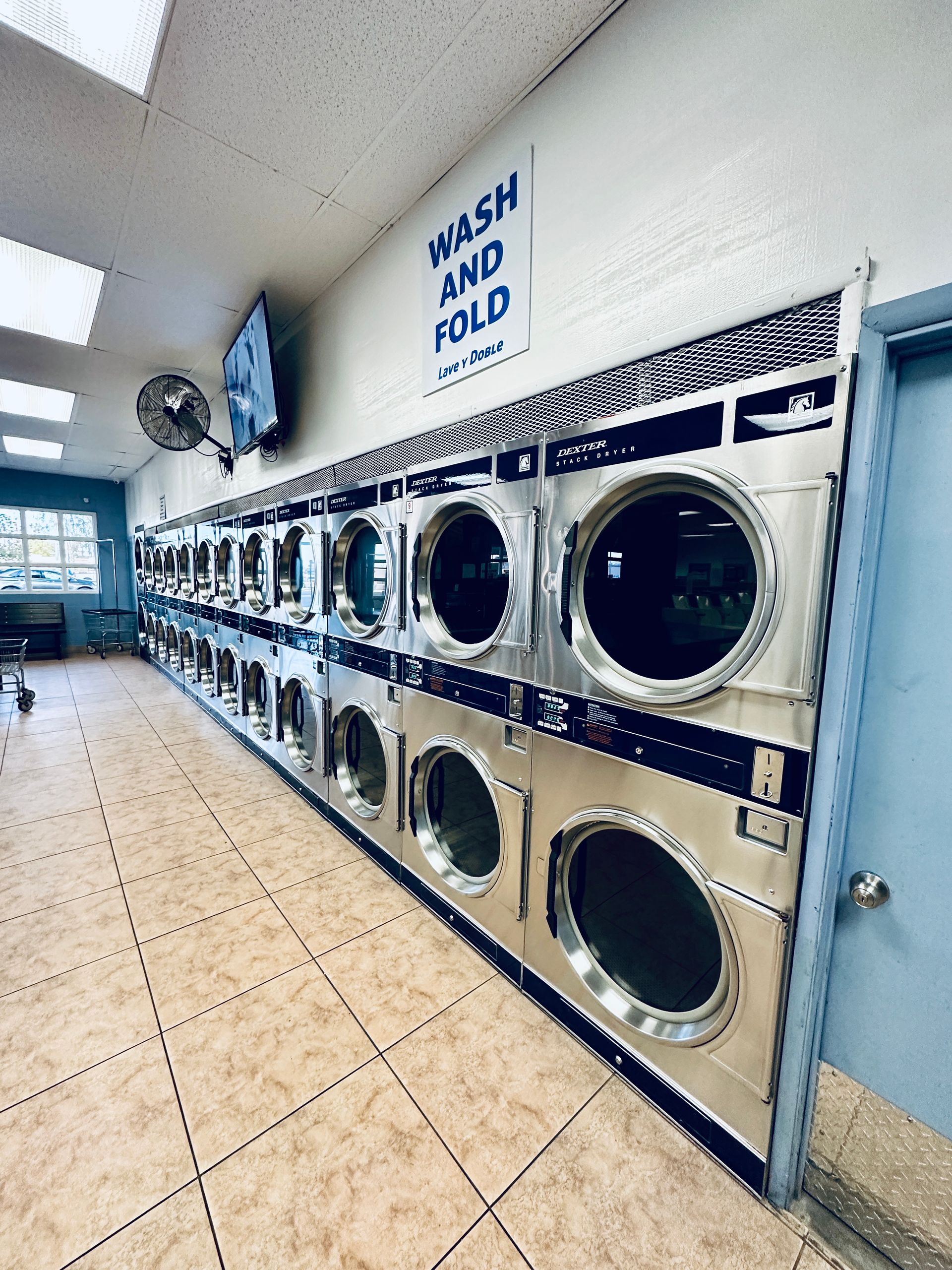 The Laundry Wheel Coin Laundromat & Wash and Fold- Phoenix, AZ