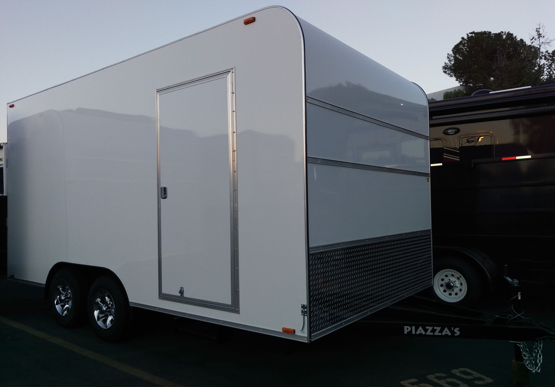 Custom Trailers Rental | Piazza's Trailers & Master Tow