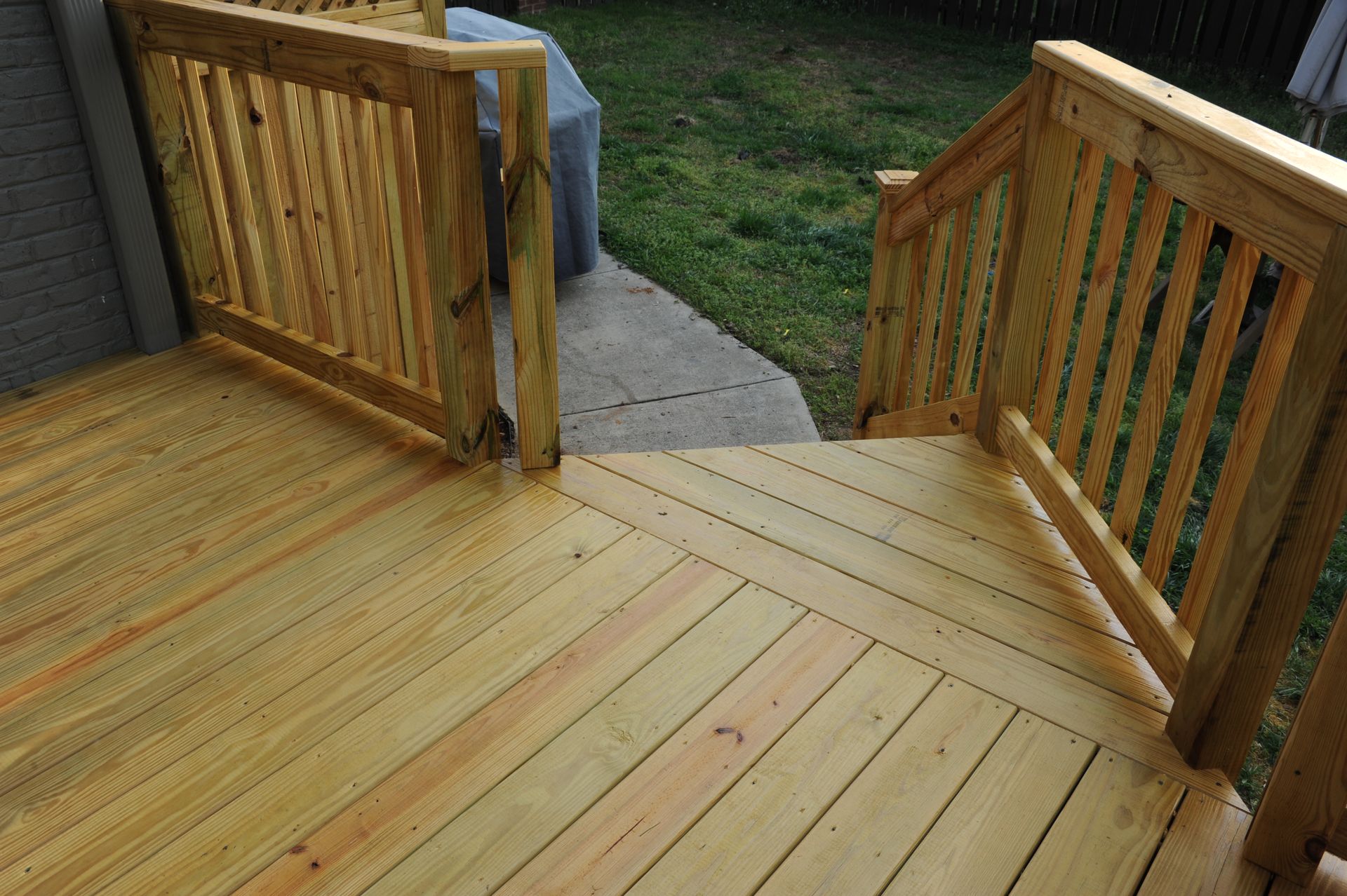 Pine Decks | Madison, Alabama | Deckbuilders