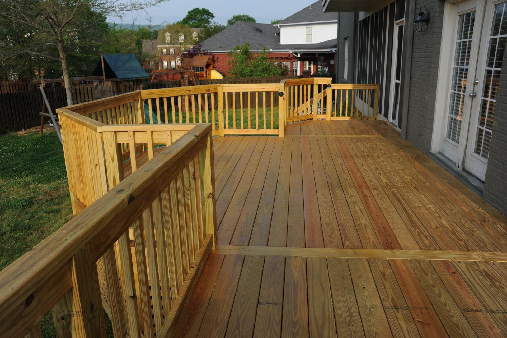 Pine Decks | Madison, Alabama | Deckbuilders