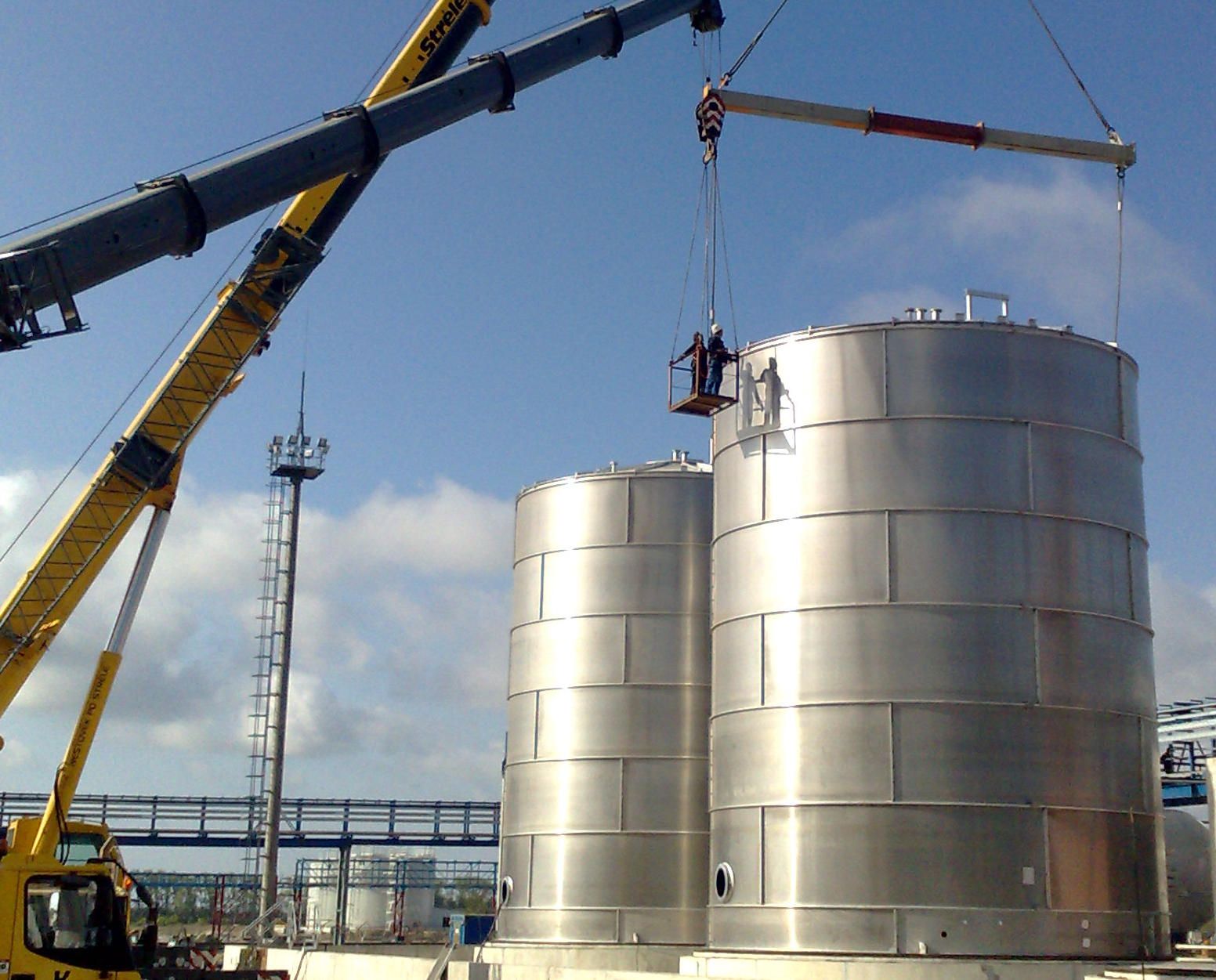 Field Erected Stainless Steel Storage Tanks - Large Site built Tanks by ...