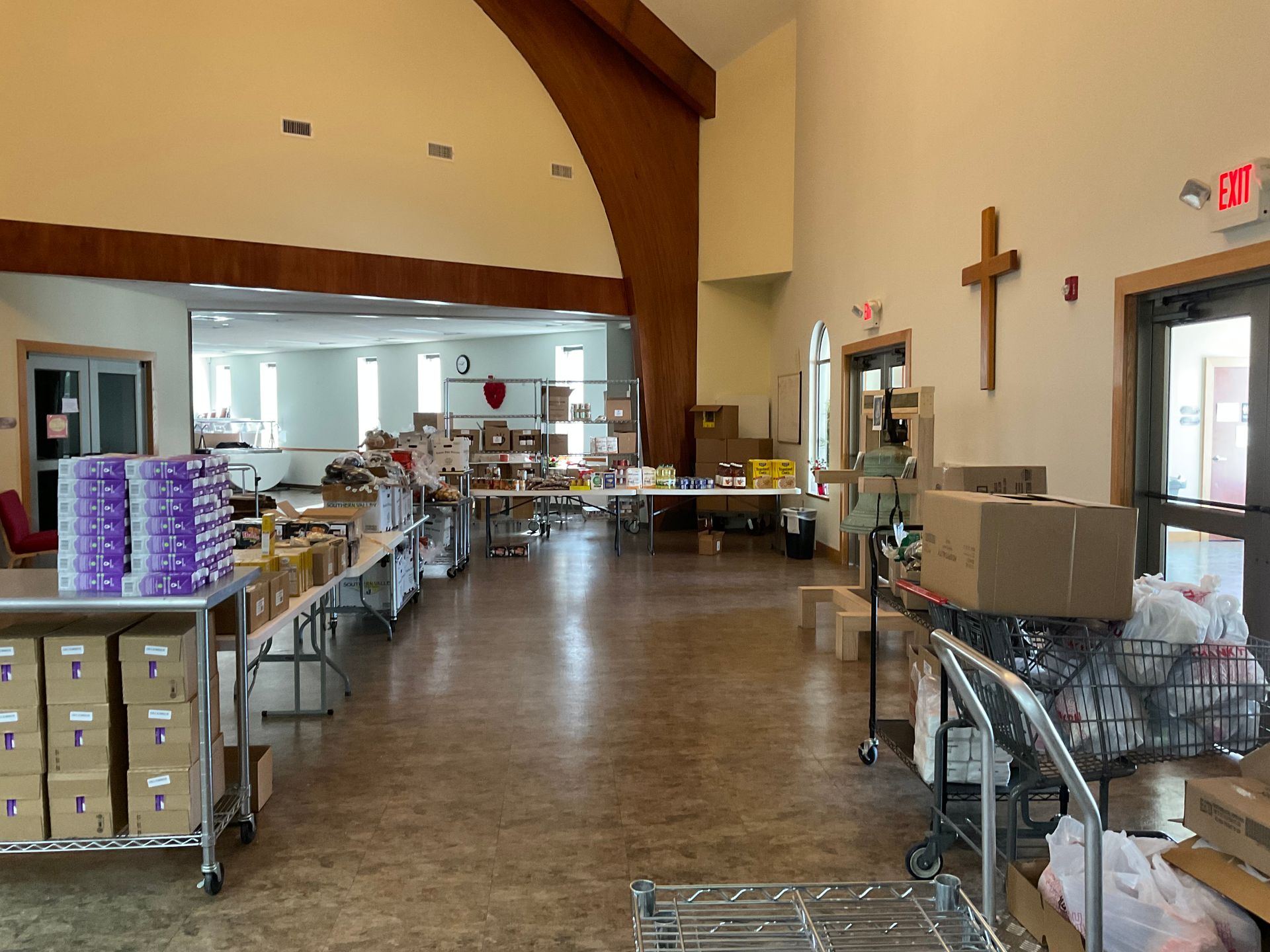 St Andrew By The Sea Lutheran Church: Food Pantry