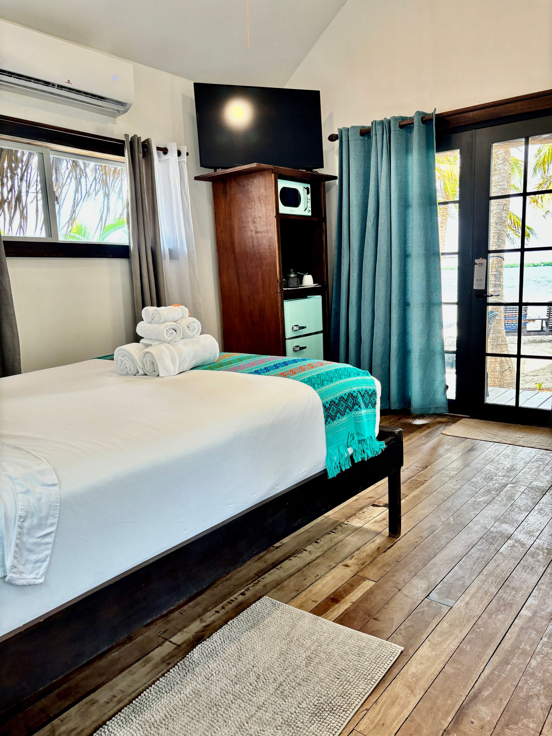 Luxury Cabanas | Spa Packages | Azure Del Mar