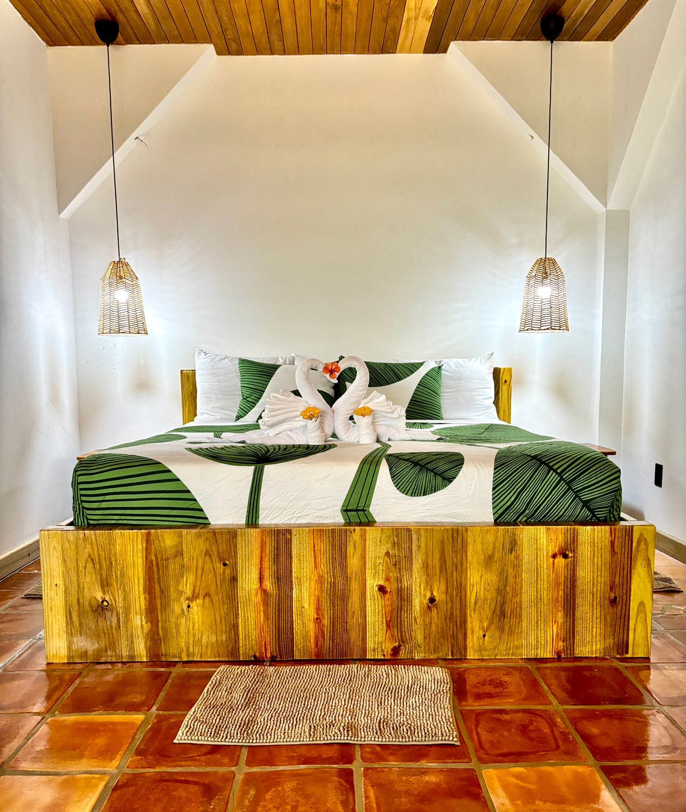 Luxury Cabanas | Spa Packages | Azure Del Mar