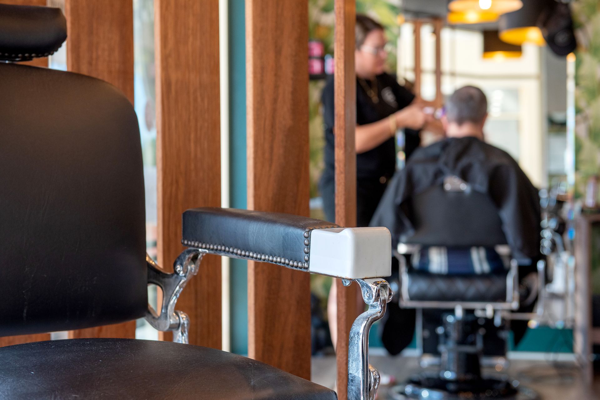 THE HARBOUR BARBER ON OXLEY