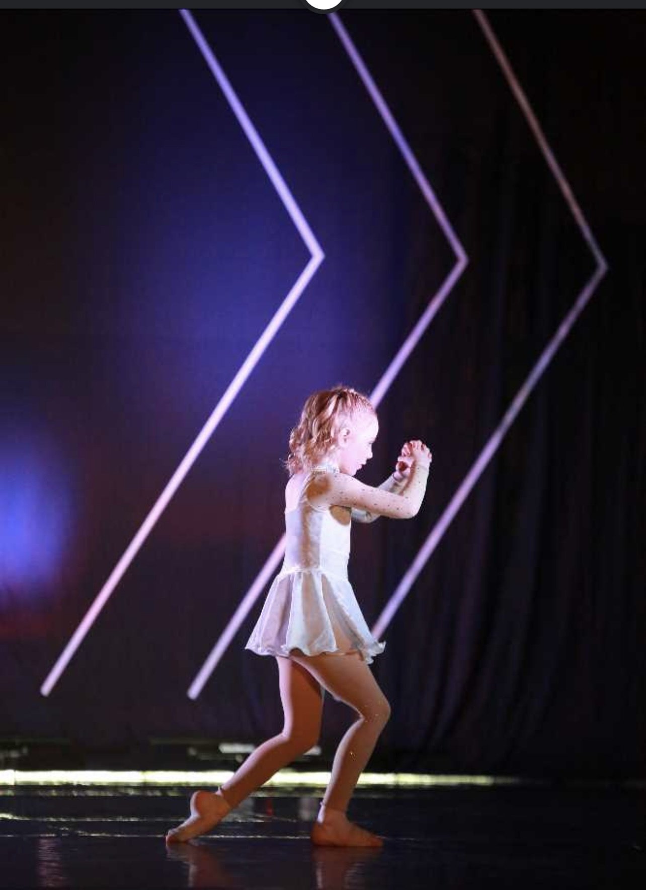 Competitive Dance Program - Raw Art Dance & Entertainment Corp.