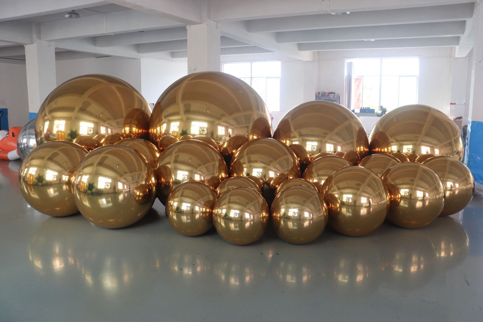Gallery | Giant Shiny Balls Australia