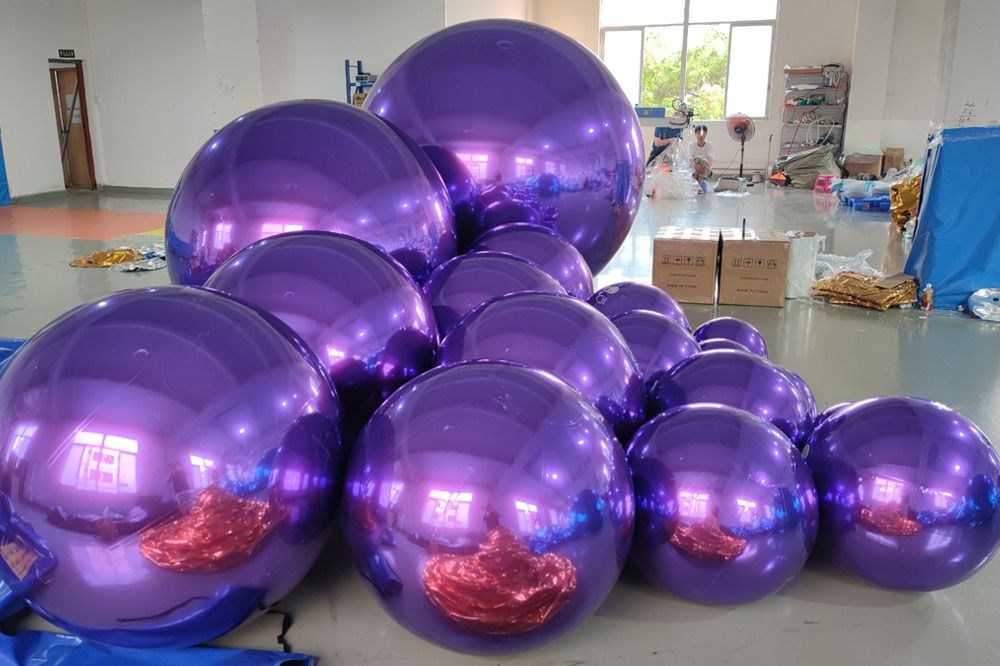 Giant Inflatable Ball Decorations | Giant Shiny Balls Australia