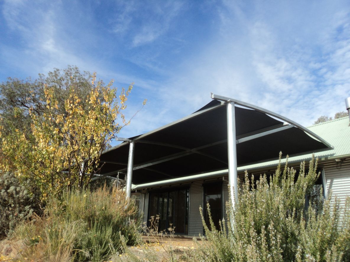 Cantilever Shade Structure in Albury | The Gazebo & Shade Centre