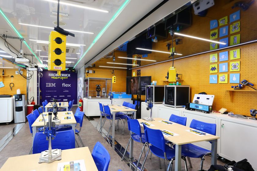 HackaTruck MakerSpace