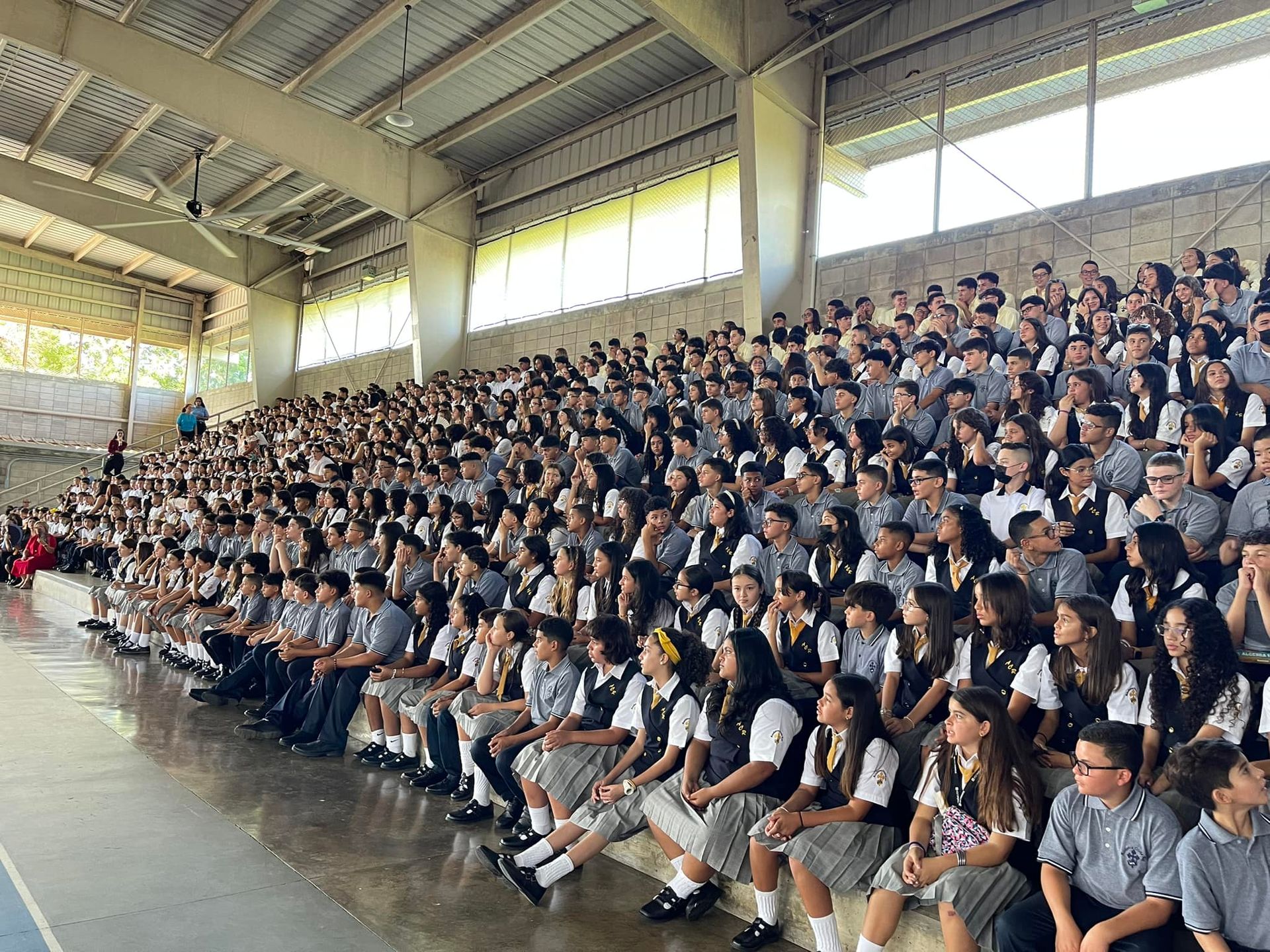 Academia Cristo Rey