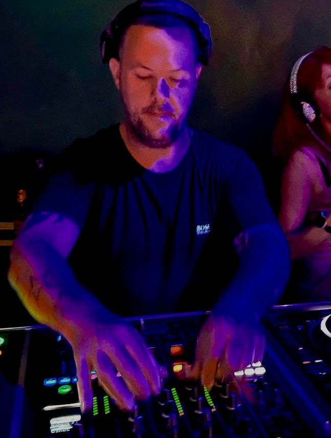Pete Rees In Session