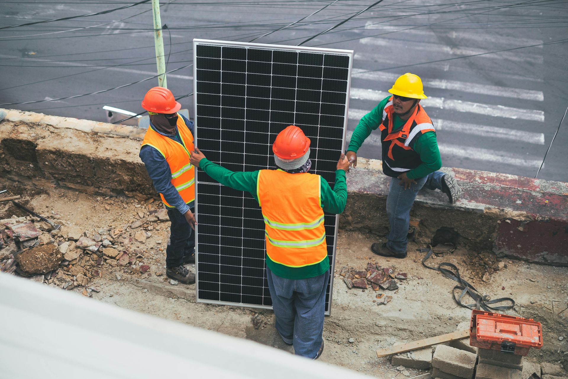 Solar Repairs & Installations | Right Path Solar Solutions | Chicago, IL