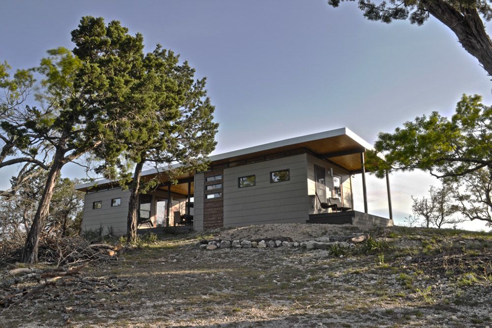 Modern Prefab Homes vs. Traditional Homes:Which Is Right for You?