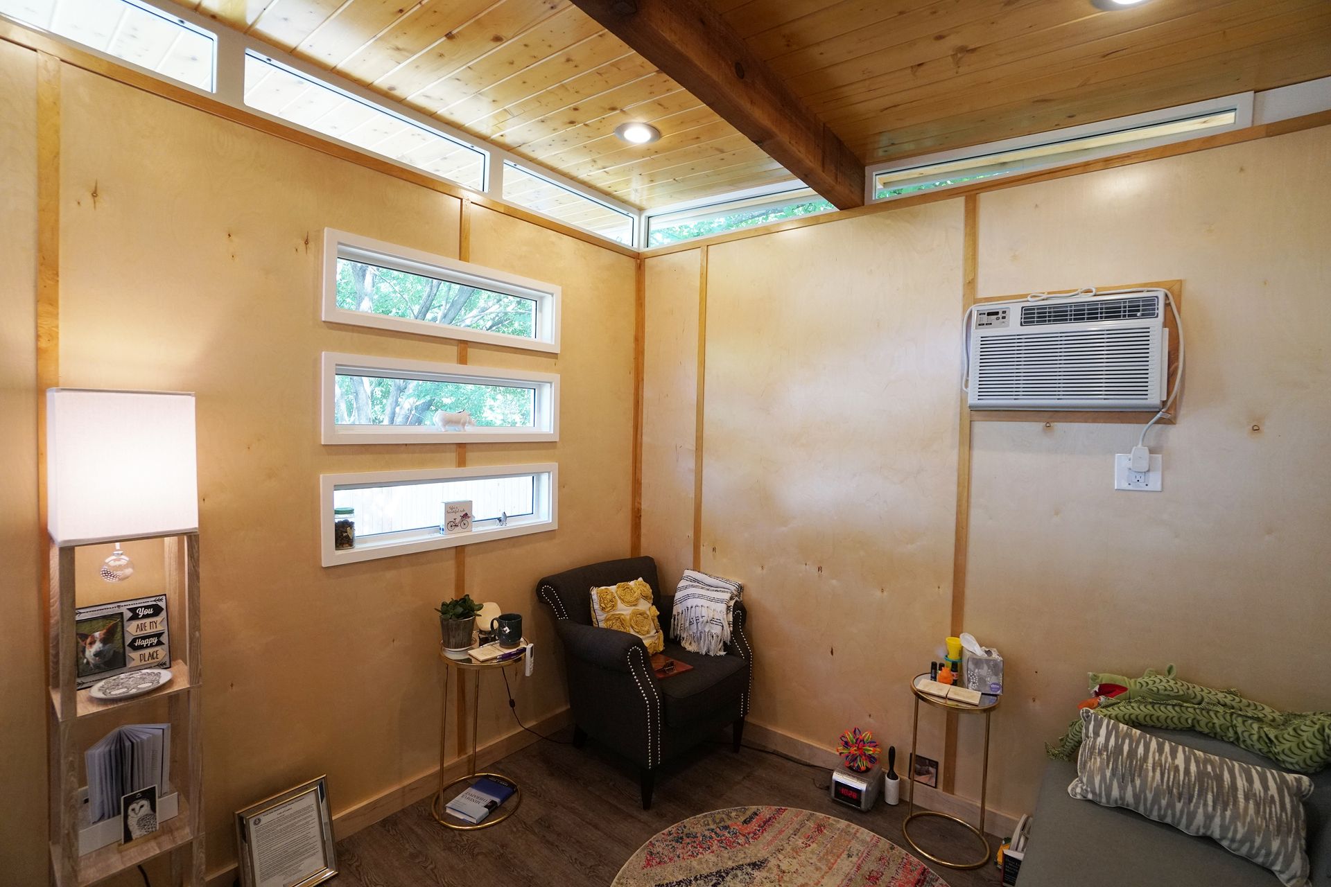 Modern Studio 16x20