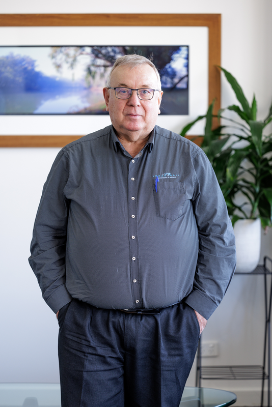 Gary Tomamichel, Logan & Hall, VIC, Australia