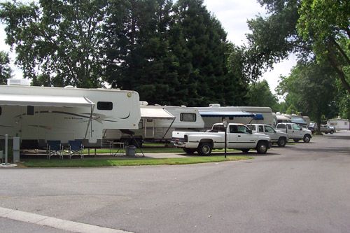 Almond Grove Mobile Home Park | Hignell Rentals
