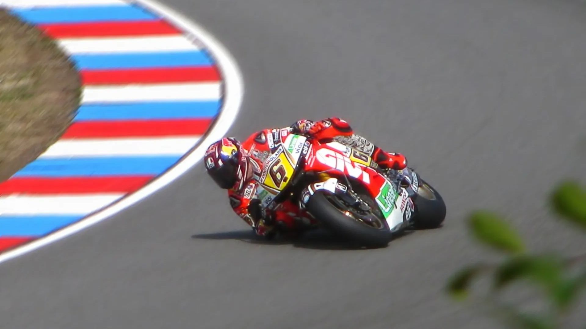 2 Fast Track Days | Premier Motorcycle Track Day & Instruction School