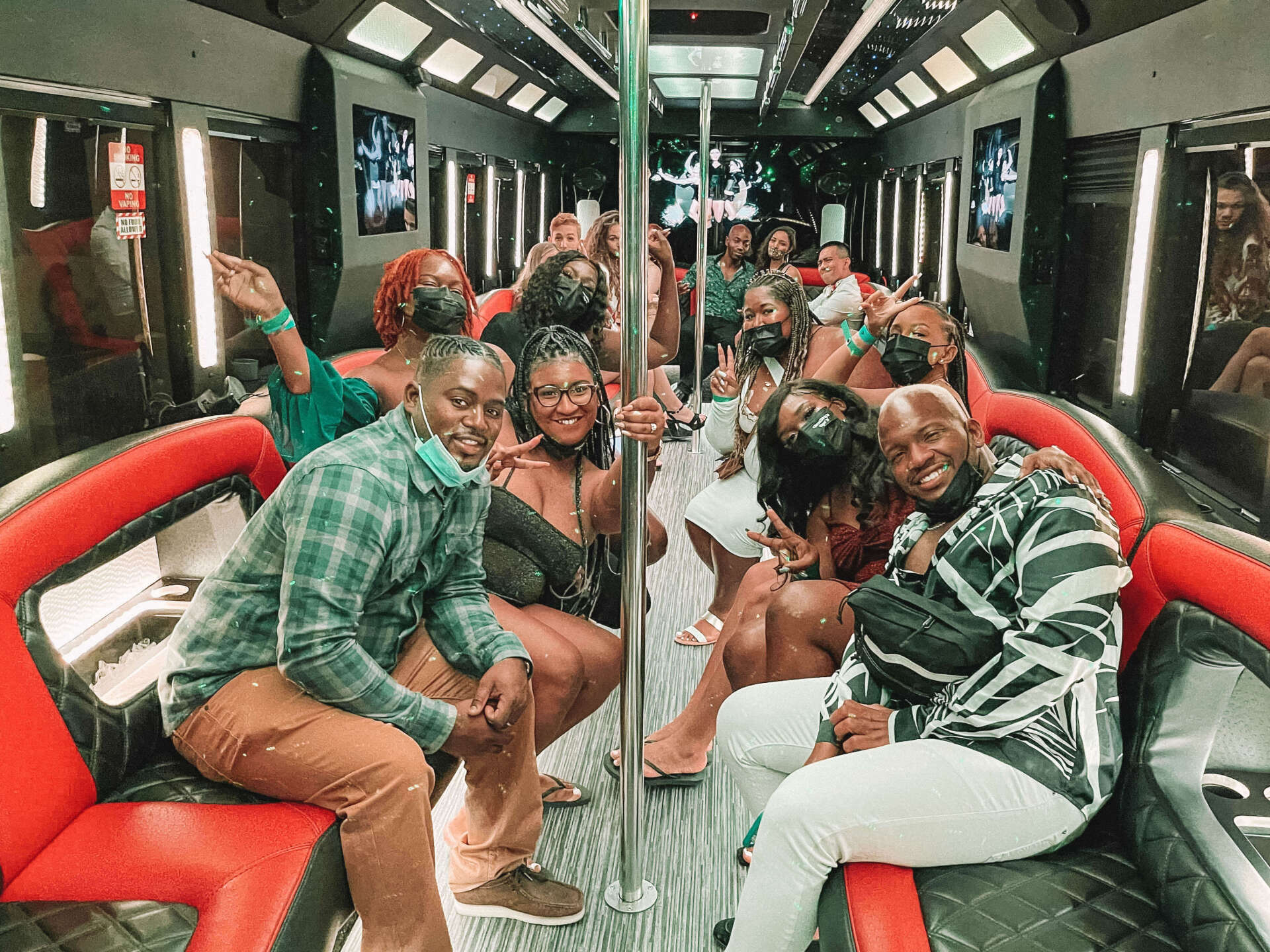 Las Vegas : Ultimate Party Pass with Free Drinks & Party Bus | Las ...