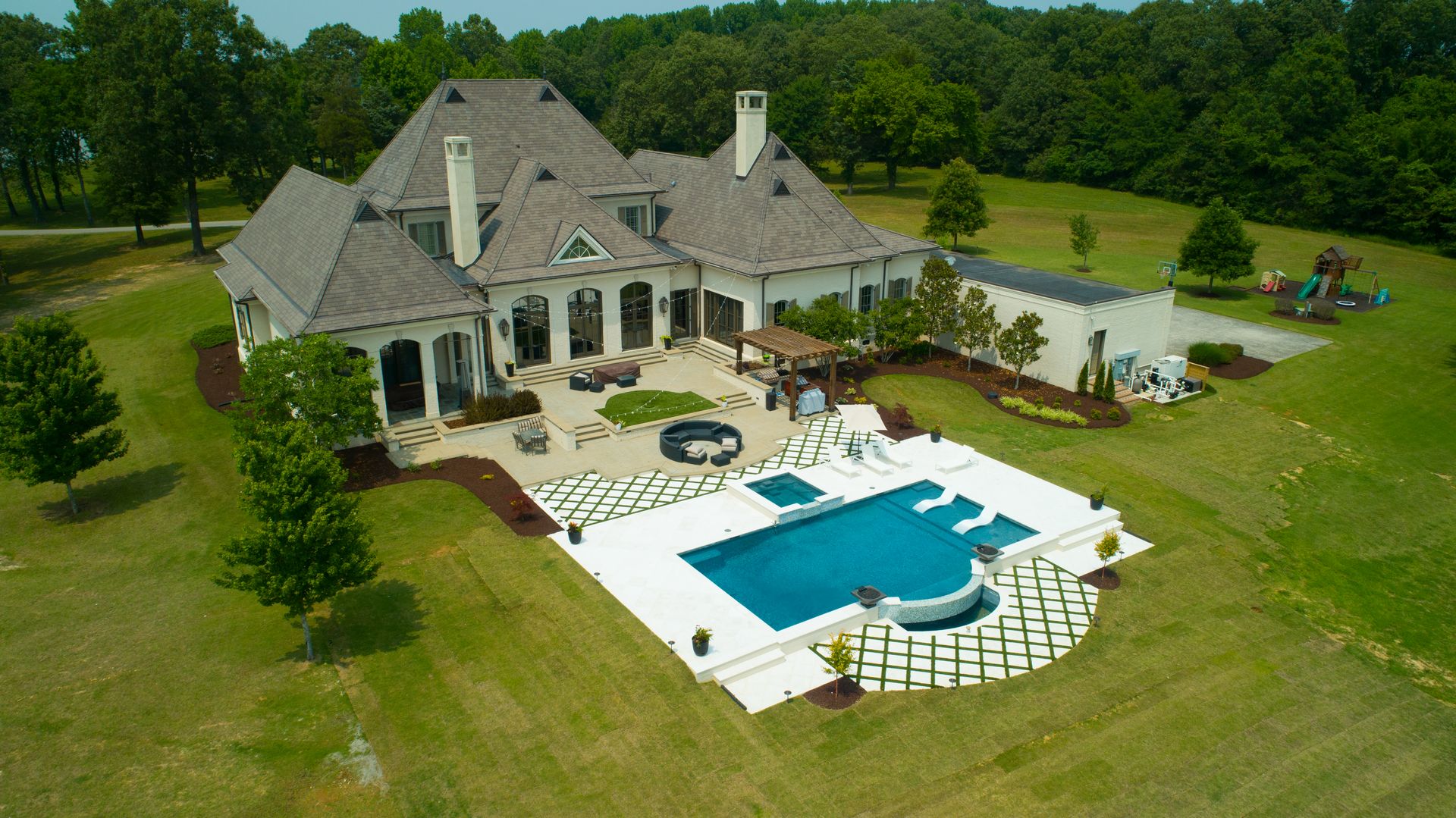 Pool & Spa Services | Blue Hawaiian Pool & Spas | Jackson, TN