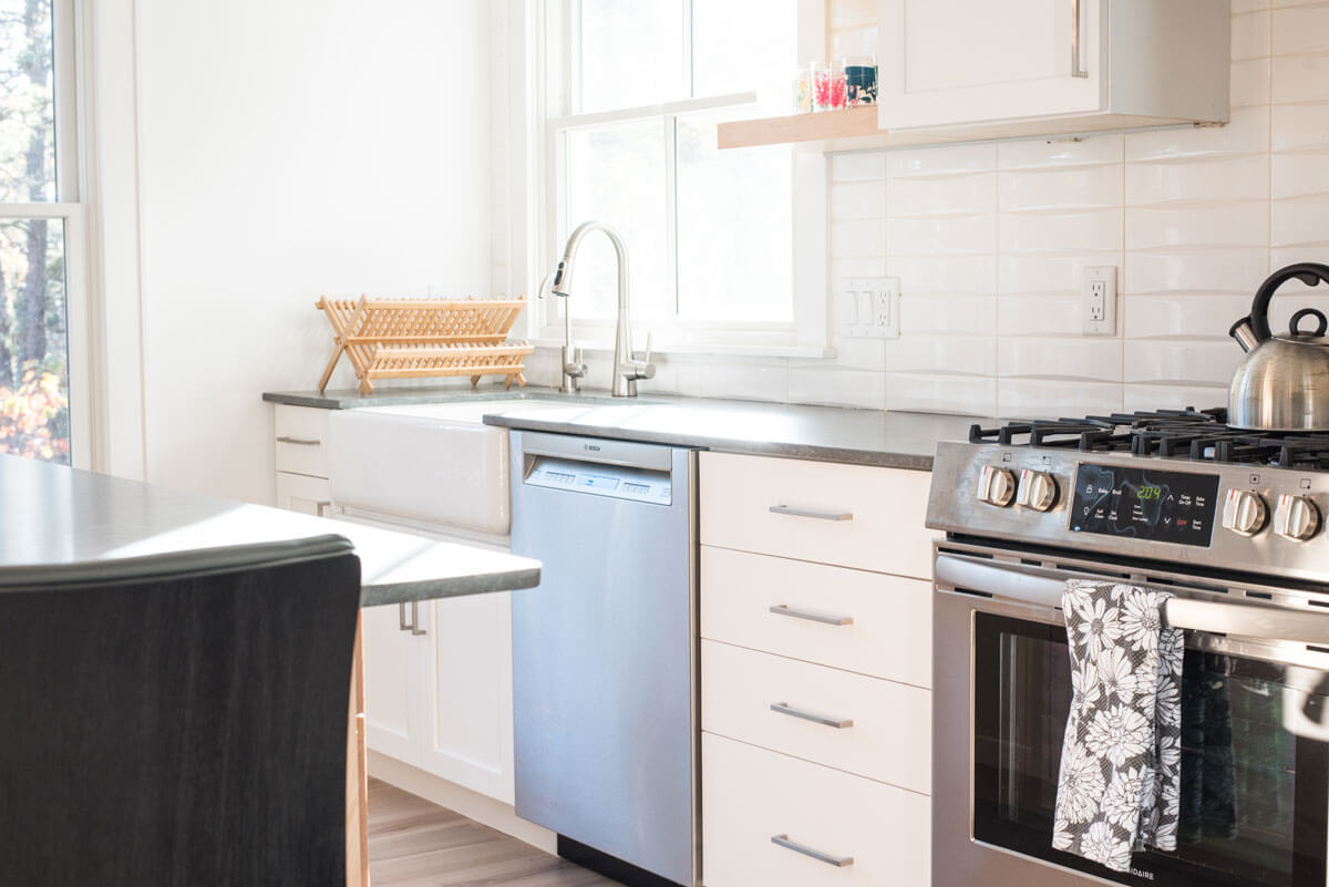 THOR CONSTRUCTION, CAPE COD | MODERN TRANSFORMATION