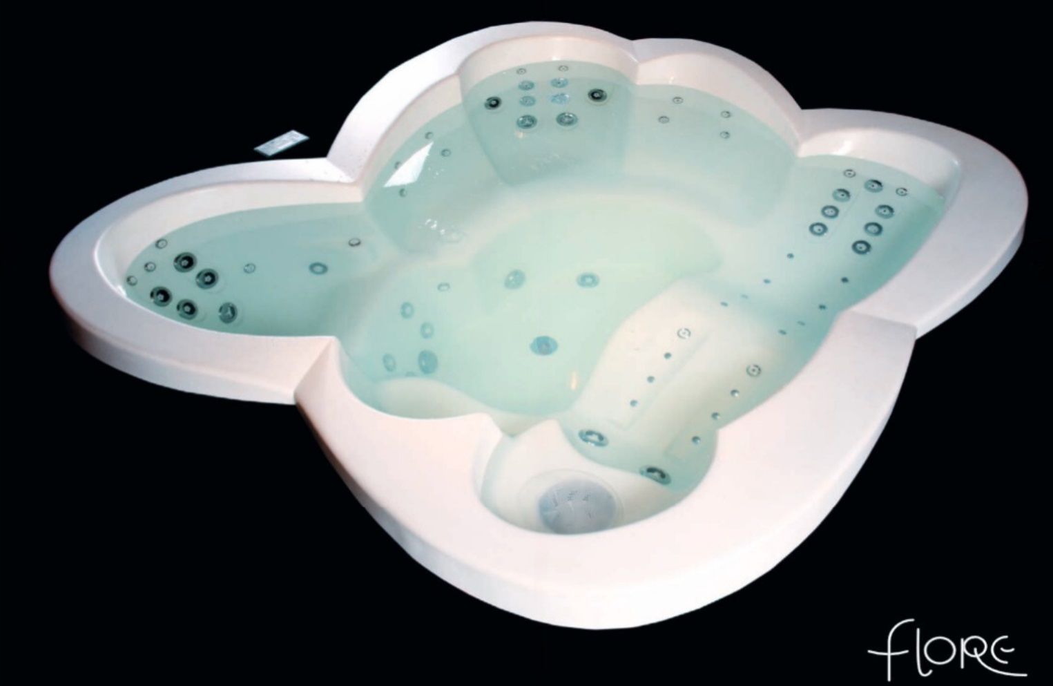 Spas et hot tub à débordement à carreler et à encastrer