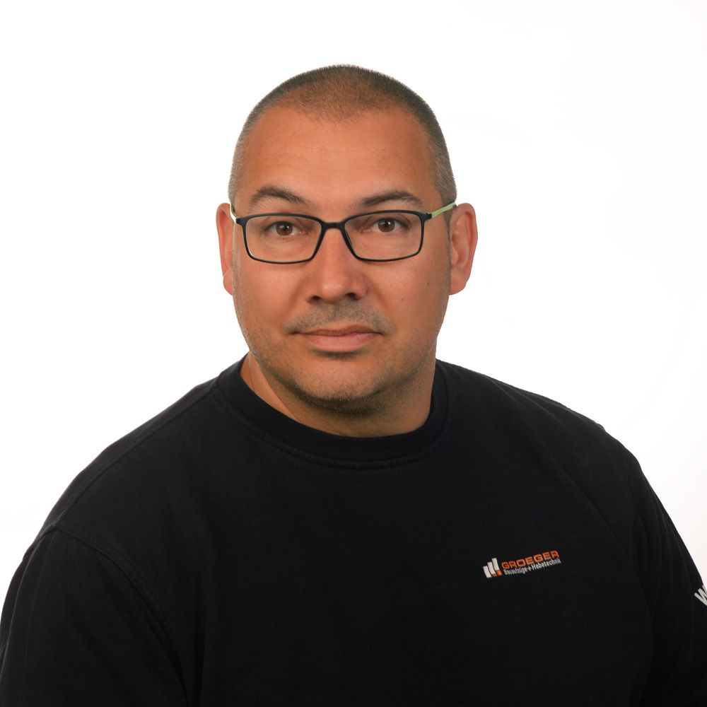 Erfahre mehr über GROEGER Bauaufzüge