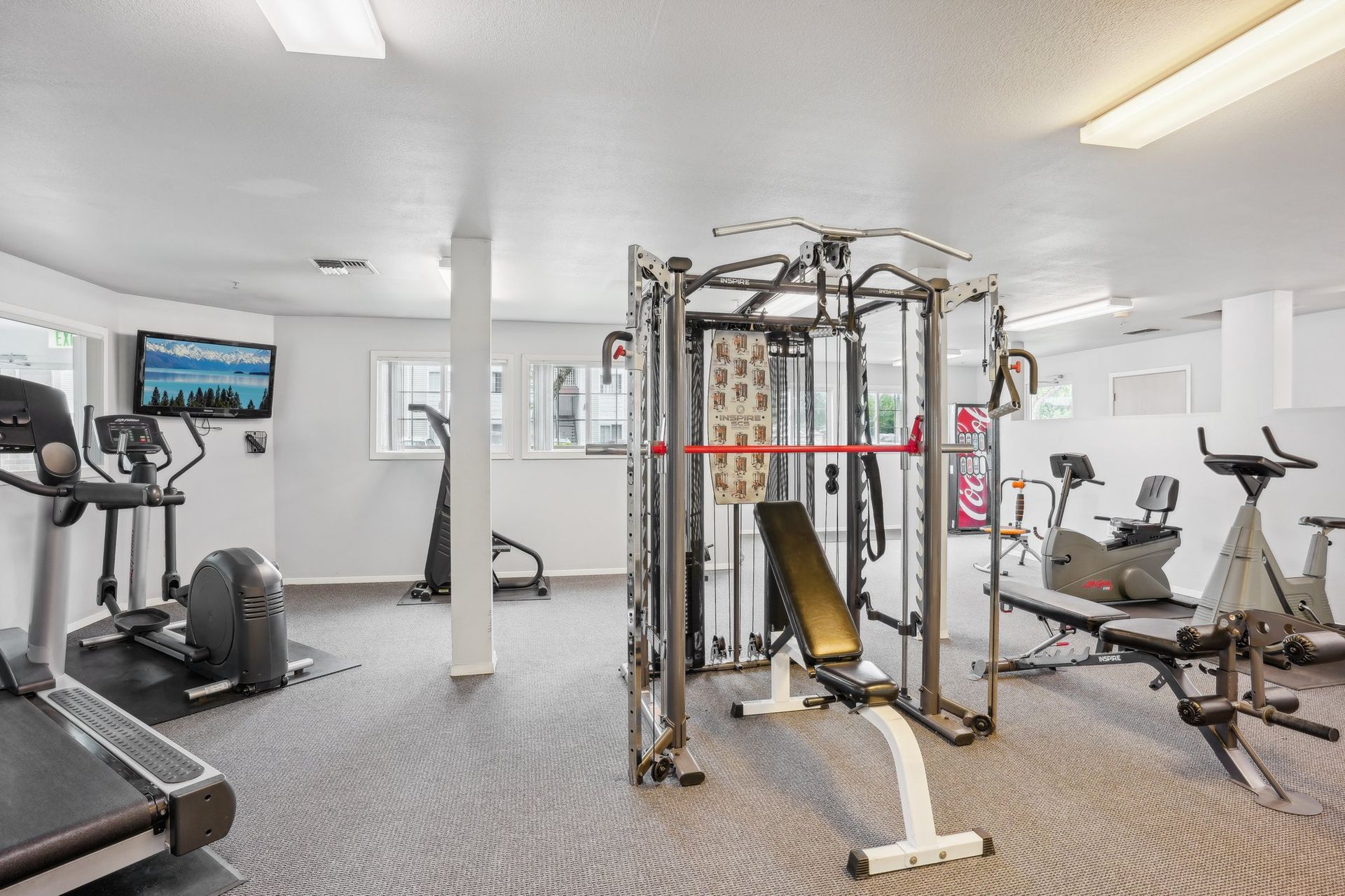 Photos | Interior and Exterior Images Online