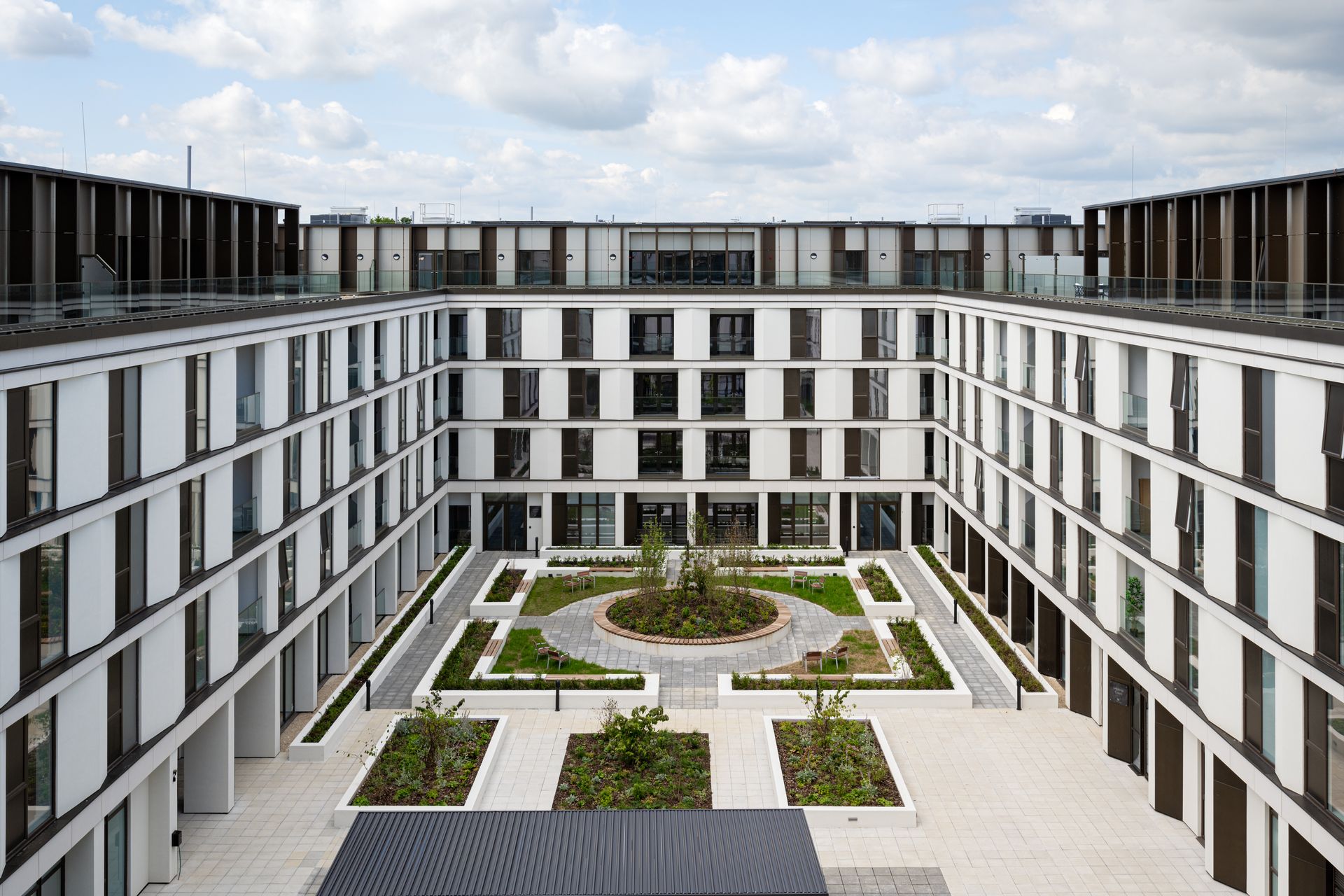 Walton Court | Apartments To Rent in Surrey