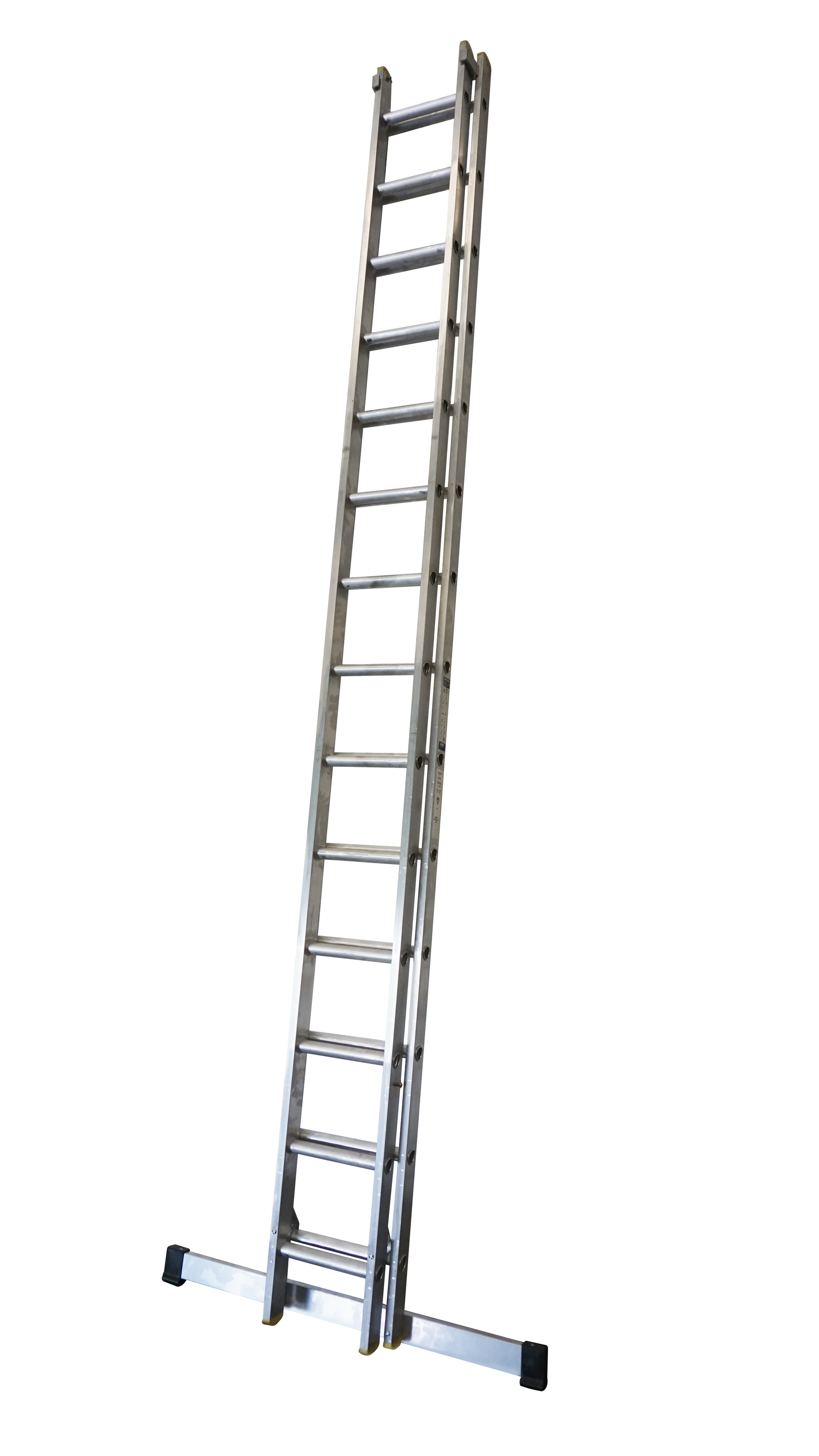 Professional Trade Extension Ladders | Lyte Ladders & Towers | UK