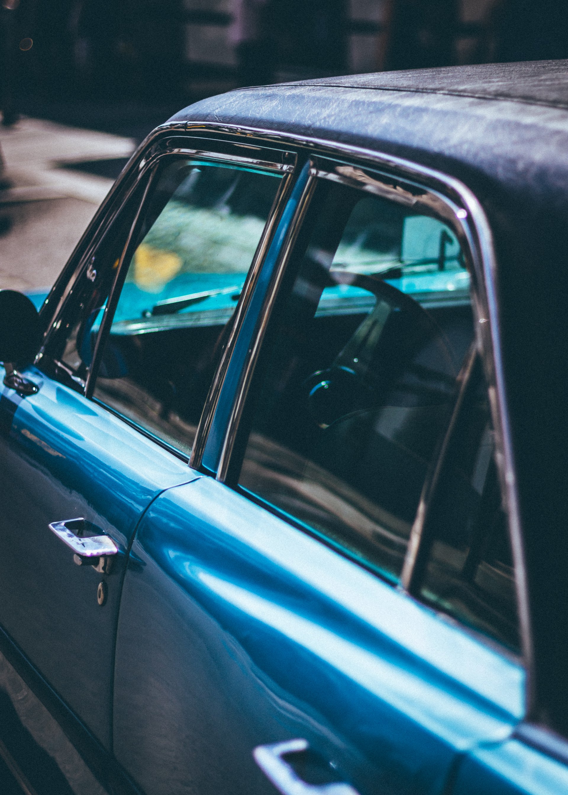 Understanding Windshield Cracks: Types and Severity