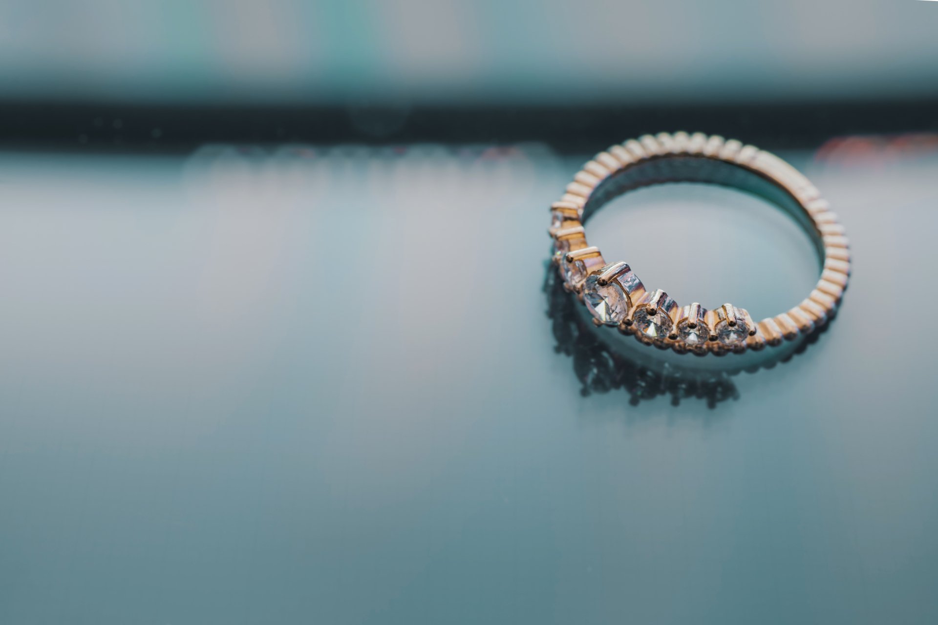 When Your Wedding Ring No Longer Fits: 5 Things You Can Do