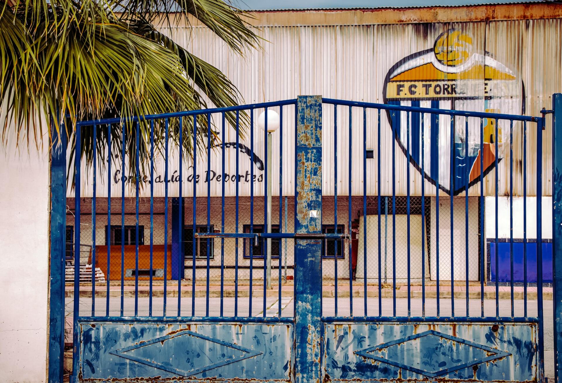 Fencing Deck Arbors Gates Contractor Installer | C&J Fencing